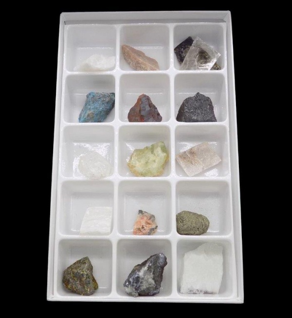 Mineral Specimens Set - Superior | School Science Equipment ...