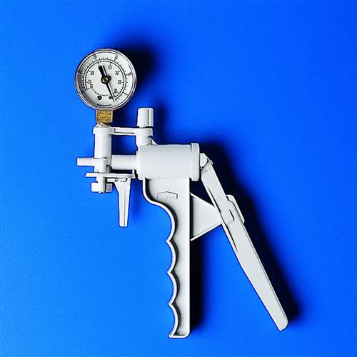 Hand Vacuum Pump | School Science Equipment | brecklandscientific.co.uk